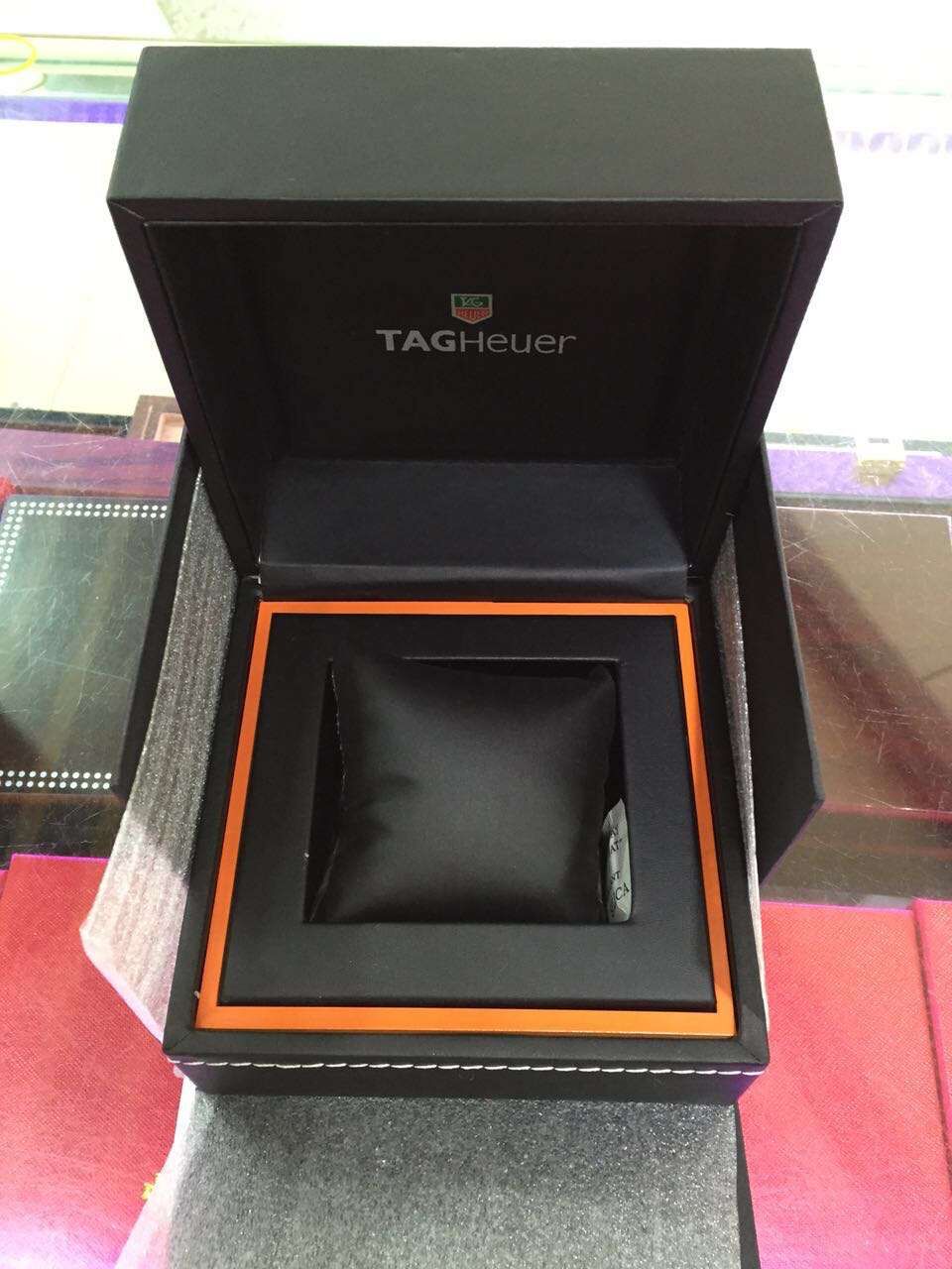 Tag Heuer Box-1 – Svájci replika órák